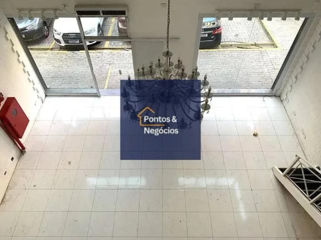 Excelente Loja Comercial de 230 m²