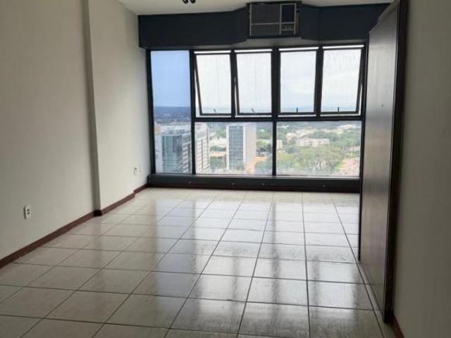 OPORTUNIDADE! Sala comercial no Empire Center!