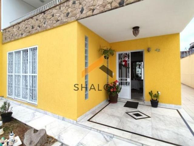 Excelente Sobradão com 3 Suítes e 10 Vagas Próximo ao Metrô e Shopping