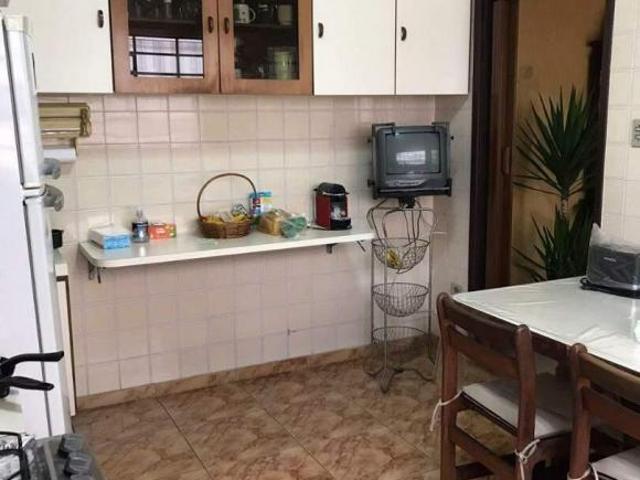 EXCELENTE SOBRADO 220m NA VILA OLÍMPIA