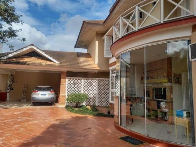 Excelente sobrado 242m²/3dormitórios/Moinhos de Vento/Canoas