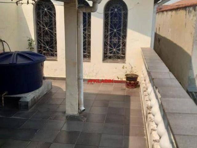 EXCELENTE SOBRADO – 3 DORMITÓRIOS, AMPLA SALA, 170 M2, 2 VAGAS DE GARAGEM – 7 MINUTOS A PÉ DO METRÔ