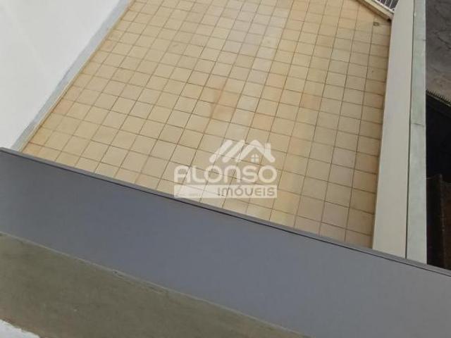 EXCELENTE SOBRADO 3 DORMITORIOS REFORMADO, COM AMBIENTES AMPLOS