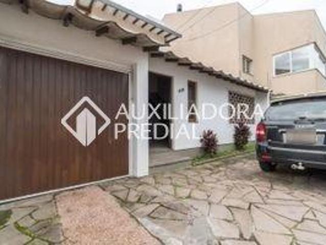 Excelente sobrado zona norte