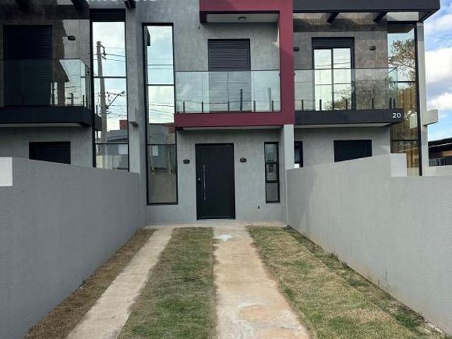 Excelente sobrado à venda no bairro Terranova Gravataí/RS