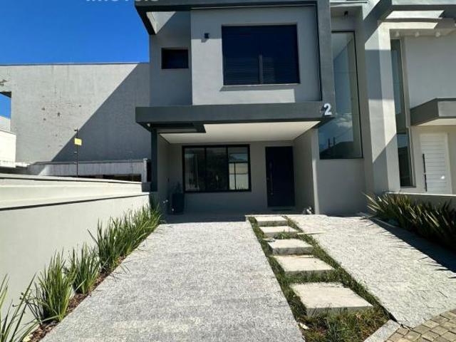 Excelente sobrado à venda no bairro Vale Ville Gravataí/RS