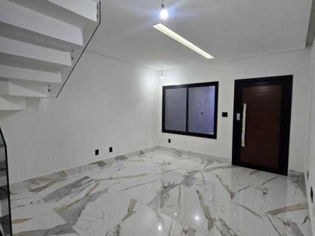 Excelente Sobrado à Venda no Ipiranga