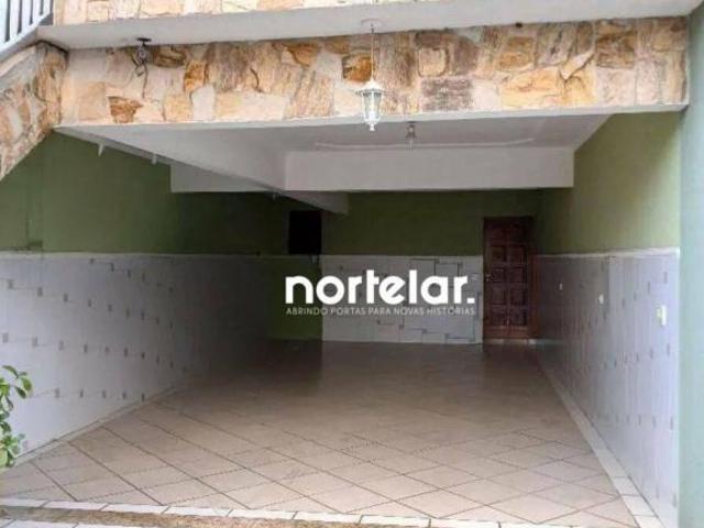 Excelente sobrado à venda no Parque São Domingos