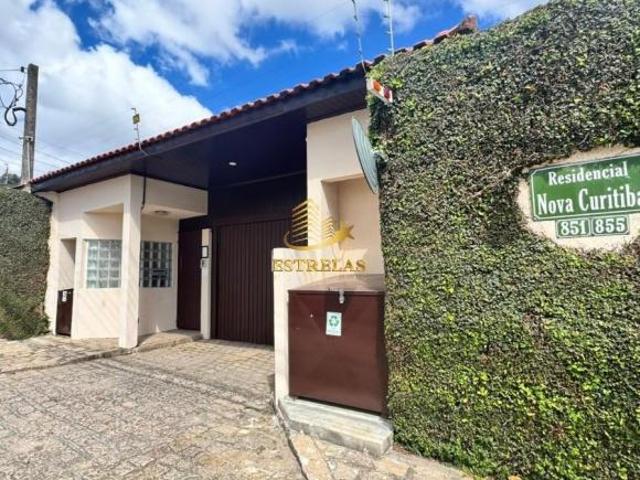 Excelente Sobrado à Venda em Curitiba PR, Bairro Campina do Siqueira! 3 quartos, 1 suíte, 3 salas, 3