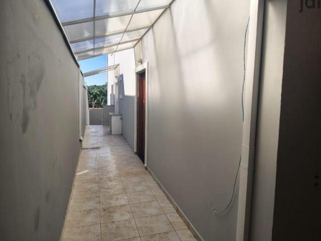 Excelente sobrado à venda em São Roque!