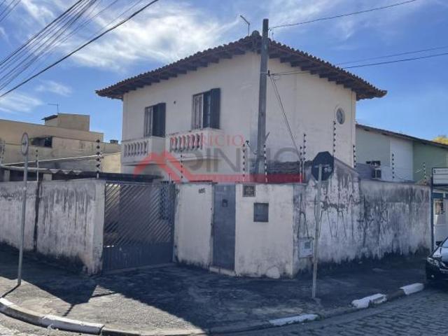 Excelente Sobrado à Venda – Parque Suzano, 2 Dormitórios e Quintal