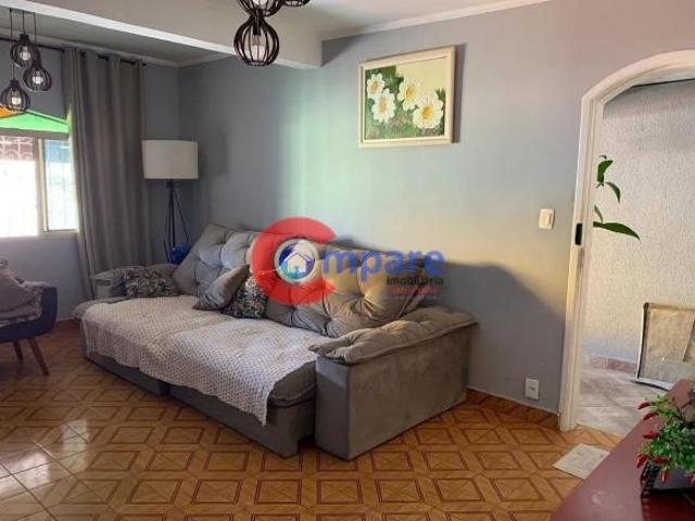 Excelente Sobrado à venda, 139 metros, 3 dormitórios, 2 vagas Jardim do Papai, Guarulhos, SP