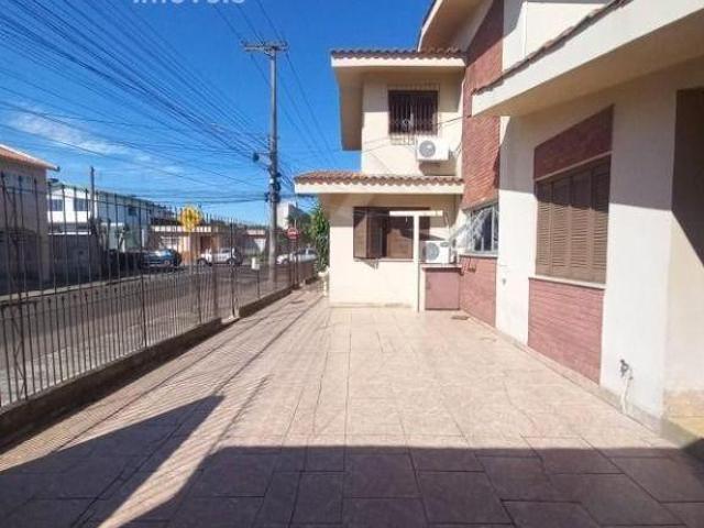 Excelente sobrado à venda, 290 m² por R$ 980.000,00 Vila Princesa Izabel Cachoeirinha/RS