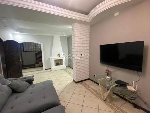 Excelente Sobrado à Venda 3dorm, 1suite, 3vagas, no Parque das Américas Mauá/SP