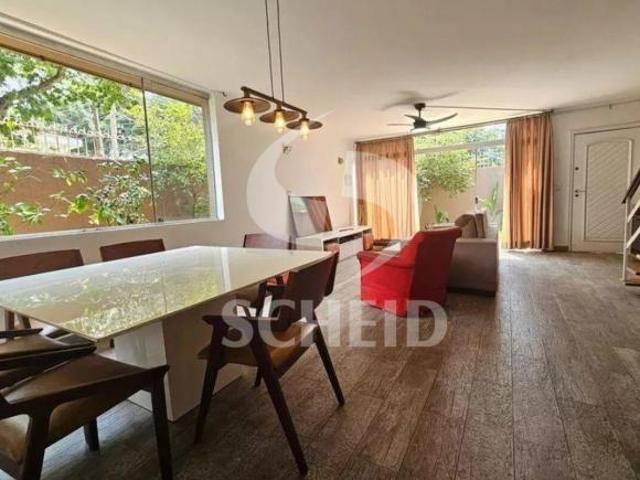 Excelente sobrado Campo Belo. localização segura. Aceita pet
