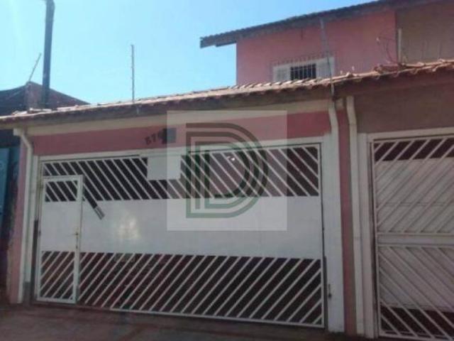 Excelente sobrado com 3 dormitórios