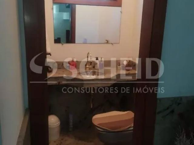 Excelente sobrado com 3 dorms 1 suíte, 2 salas, 4 banheiros, 4 vagas, 196,00m² útil/construída