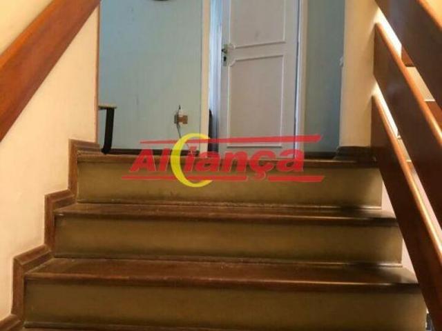 Excelente Sobrado com 3 suítes