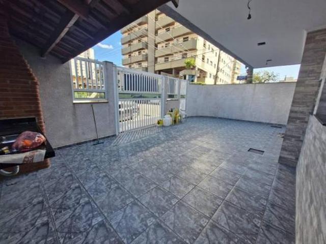 EXCELENTE SOBRADO COM 02 DORMITÓRIOS NO BAIRRO AVIAÇÃO EM PRAIA GRANDE!