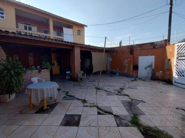Excelente sobrado com 02 dormitórios, sendo 02 suíte amplas com sacada, copa e cozinha separada, amp