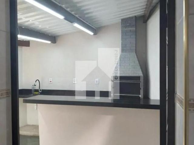 Excelente sobrado com 160 m² de A/C à venda, 2 dormitórios, ótima localização Vila São Paulo, Jund