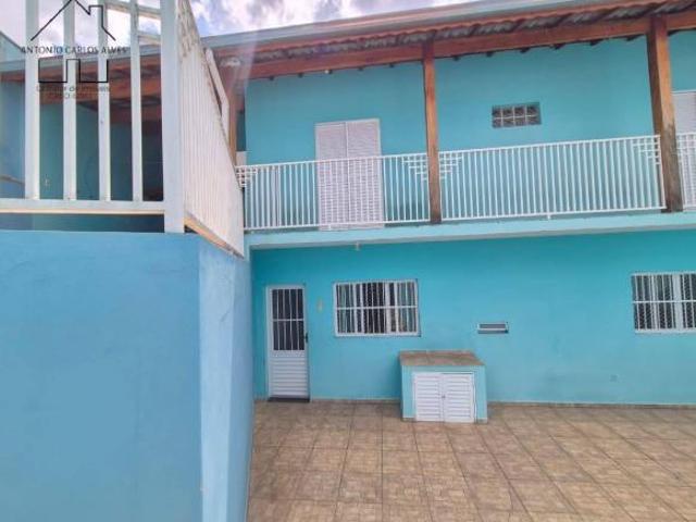 EXCELENTE SOBRADO COM 2 CASAS NA VILA APARECIDA!