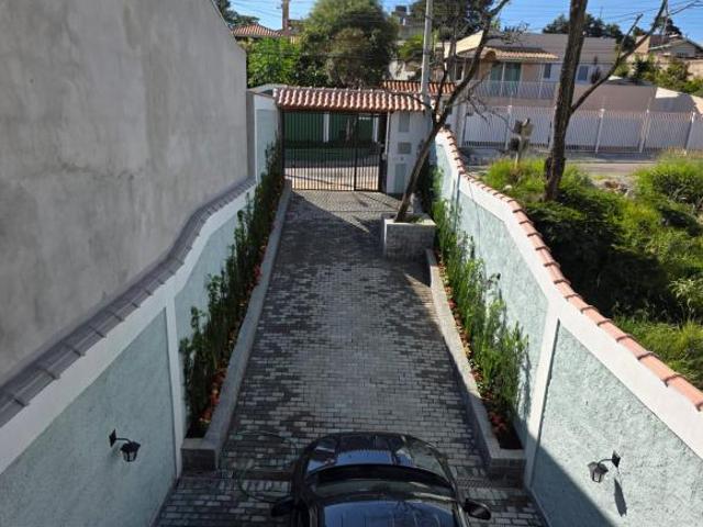 Excelente sobrado com 2 quartos e piscina