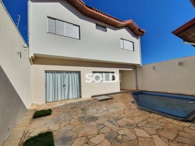 Excelente sobrado com 5 dormitórios sendo 1 suíte master com hidro, 310m² de construção, à venda por