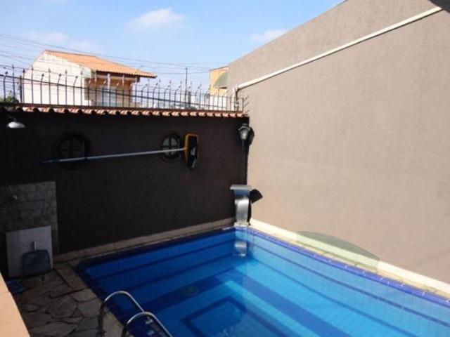 Excelente Sobrado com piscina V S Francisco R$ 1.4 milhões Fin/FGTS Permuta Apto menor valor
