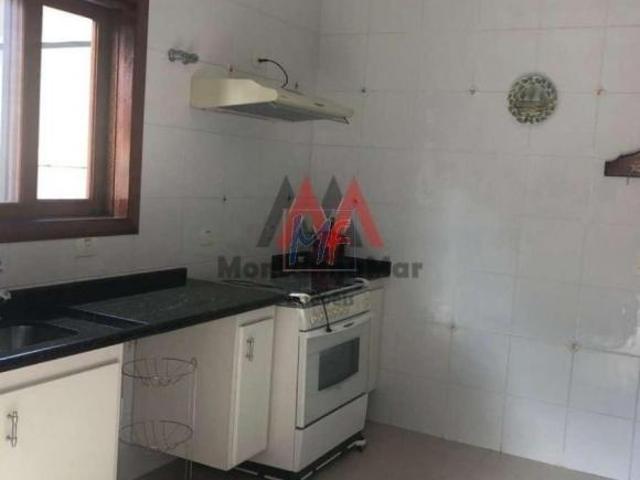 Excelente Sobrado com Piscina, localizado no Cond. Park Imperial, com 6 suítes, piscina, area gour