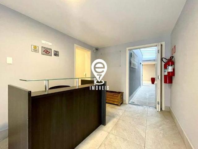 EXCELENTE SOBRADO COMERCIAL 200 METROS DO METRÔ