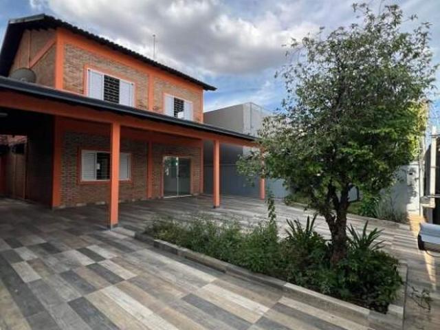 Excelente sobrado comercial no Santa Fé!