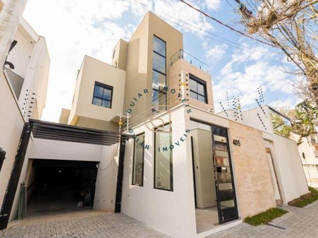 Excelente Sobrado Cond Fechado com 3 Suítes e Terraço no Melhor do Guabirotuba