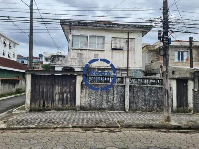 Excelente Sobrado de 4 dormitórios a venda na Vila Valença São Vicente