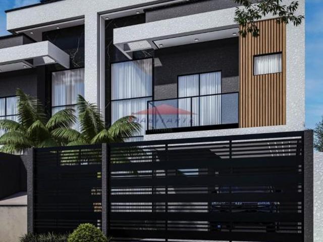 Excelente Sobrado de 3 quartos com suíte e vaga de garagem no Cajuru, Curitiba PR Imperdível!