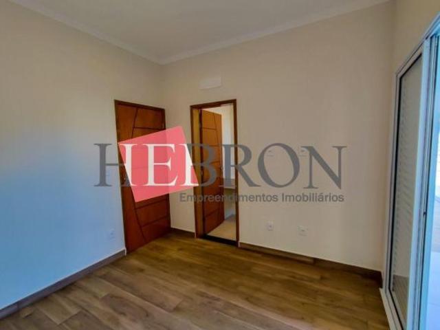 Excelente sobrado de condomínio disponível para venda em Bragança!