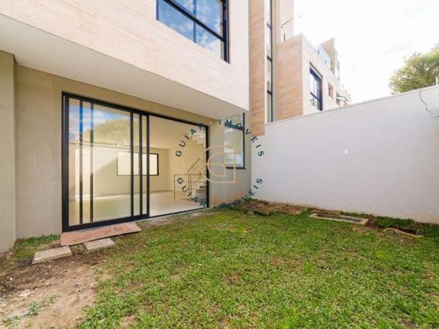 Excelente Sobrado em Cond Fechado com 3 quartos sendo 01 Suíte e Terraço