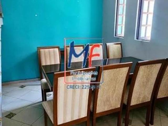 Excelente sobrado em Lajeado, 150 m² a.u 3 dormitórios 1 suíte, salas de estar e jantar, cozinha