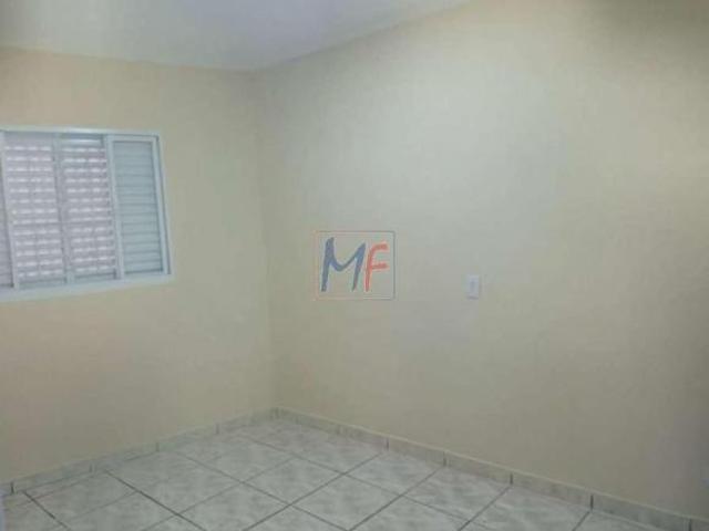 Excelente sobrado Jd. Itapema, 70m² a.u 2 dormitórios, sala, quintal e 3 vagas. Alugado. Bom para