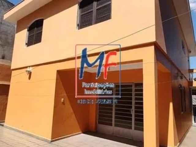 Excelente sobrado na Vila Nhocune, com 214m² a.u 3 dormitórios 1 suíte, sala, cozinha, escritóri