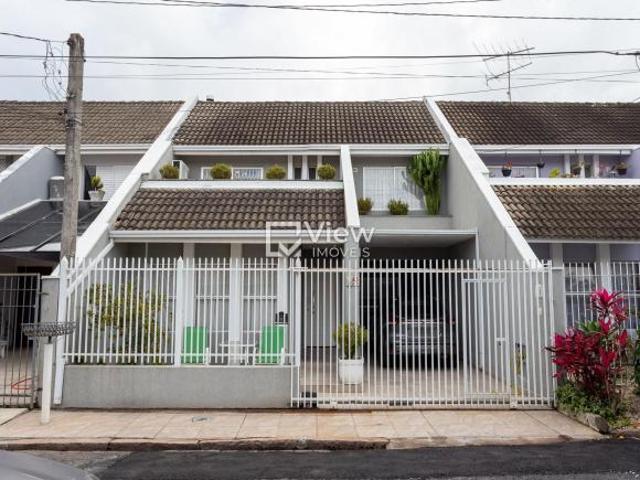 Excelente Sobrado no Bairro Seminário, rua tranqu