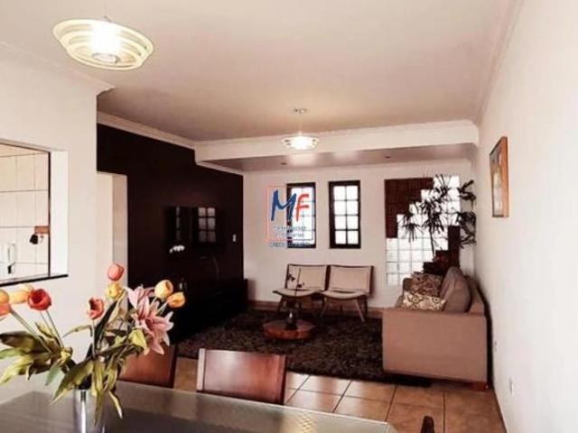 Excelente sobrado no Jardim Tremembé, 192m² a.u 2 dormitórios, sala com 2 ambientes, cozinha, desp