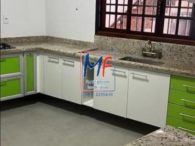 Excelente sobrado no Parque Cruzeiro do Sul, com 92m² a.u 2 dormitórios, sala, cozinha, terraço, q
