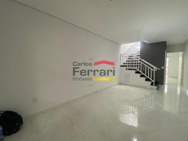 Excelente sobrado novo à venda no Imirim 3 suítes, 2 vagas e localização privilegiada