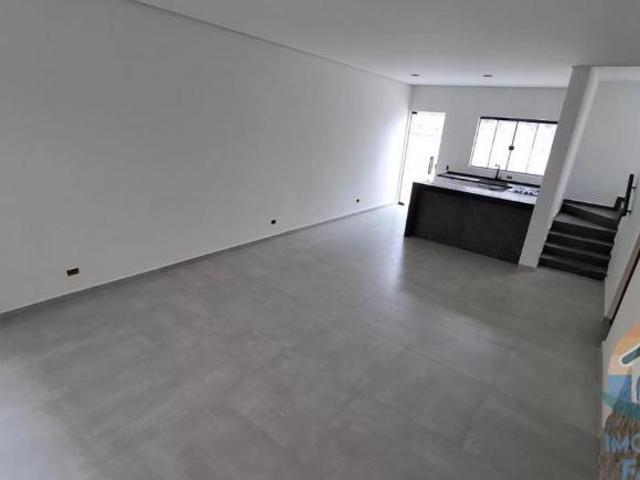 EXCELENTE SOBRADO NOVO EM CONDOMÍNIO LOCALIZADO NO BAIRRO PONTAL SANTA MARINA EM CARAGUATATUBA!
