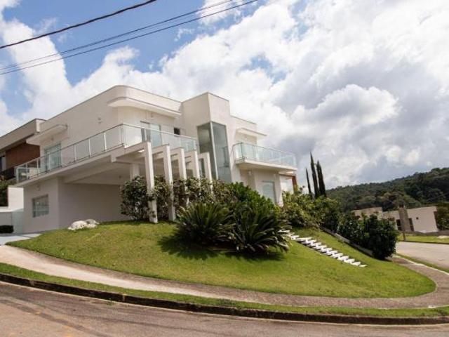 Excelente sobrado para venda ou locação no Cambarah em Jarinu