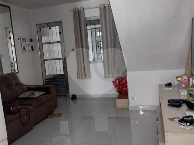 Excelente sobrado para venda com 89 m² de área útil, 2 dormitórios e 1 vaga, Bairro Parque Cumbica