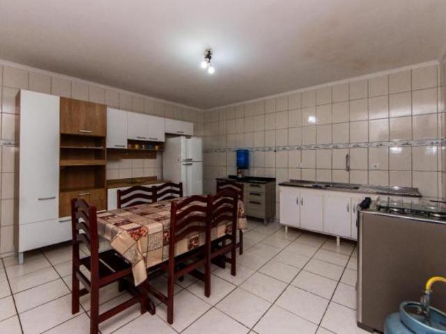 Agradável sobrado para venda em Residencial Sol Nascente com 4 quartos, sendo 1 suíte, 121m²