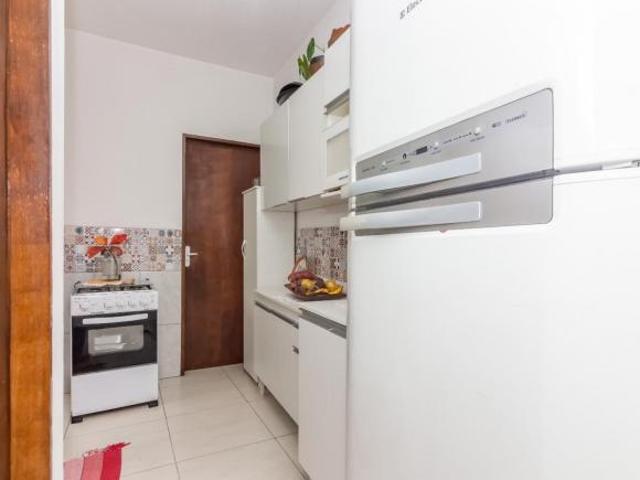 Versátil sobrado para venda em Vila Zat com 5 quartos, sendo 2 suítes, 200m² leilaricci#G2565