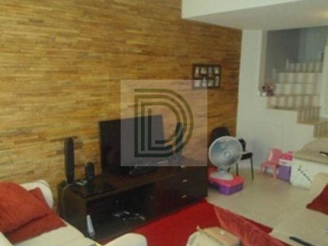 Excelente Sobrado | Quintal Amplo | 2 Vagas Jd Ester